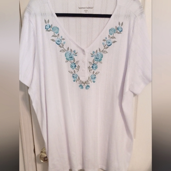 Woman Within | Tops | New Woman Within Top | Poshmark